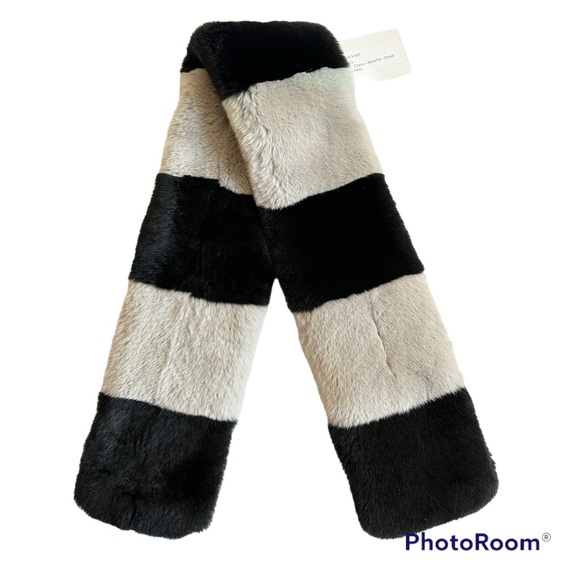 Surell | Accessories | Authentic Surell Rex Fur Scarf | Poshmark